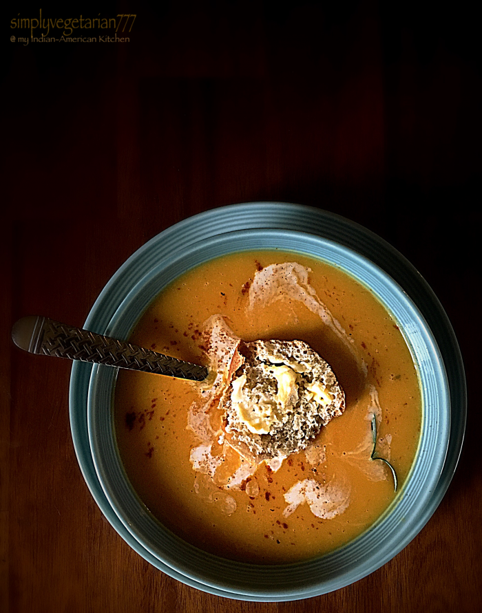 Butternut Squash {pumpkin} Bisque - A perfect Fall / Autumn Recipe