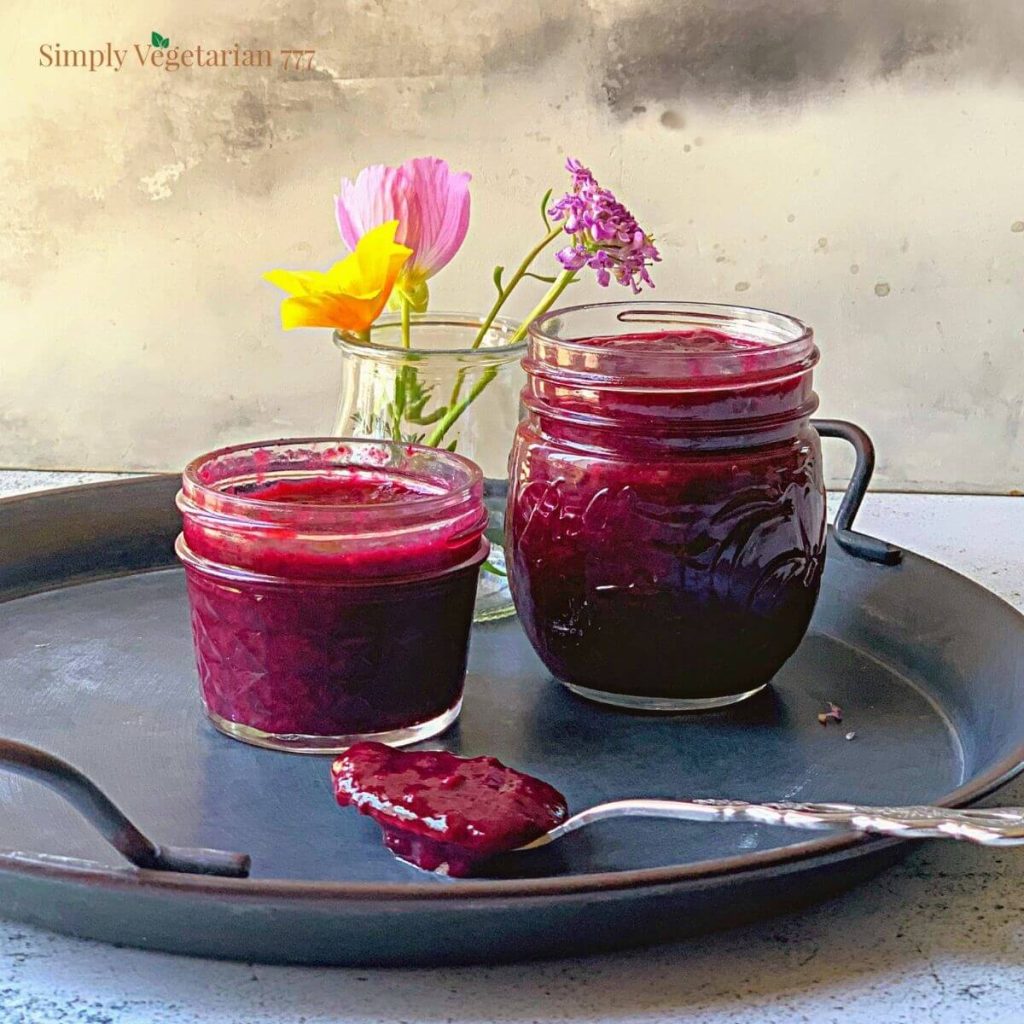 Easy Sugar Free Berry Jam Recipe - Diabetes Friendly - simplyvegetarian777